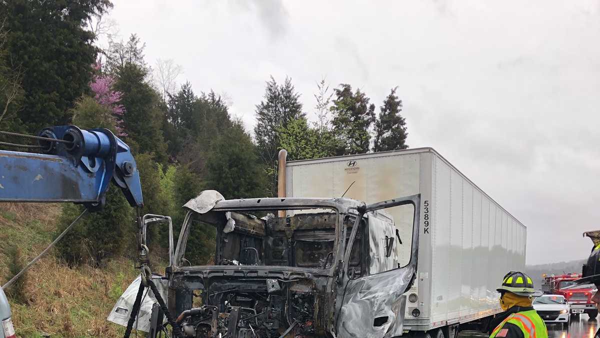 Semi truck fire briefly shuts down I-74