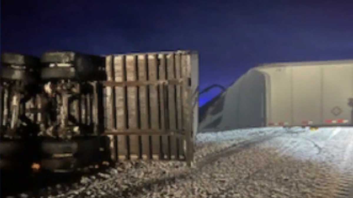 Nebraska blizzard: Semi-truck crash blocks Highway 275