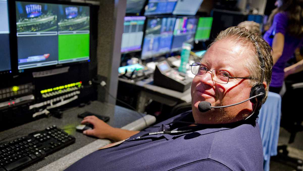 Behind the scenes at the 2016 U.S. Senate debate