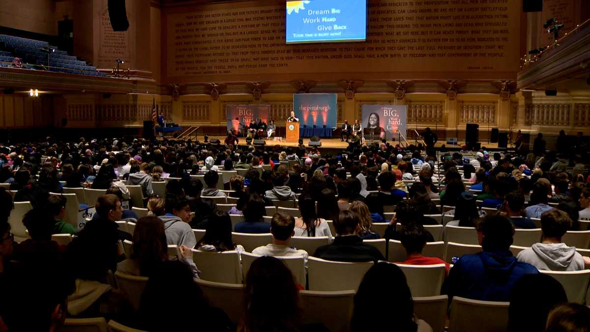 The Pittsburgh Promise celebrates high school seniors