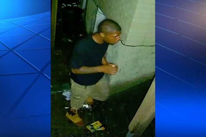 Pittsburgh Police Asking For Publics Help Identifying Man In