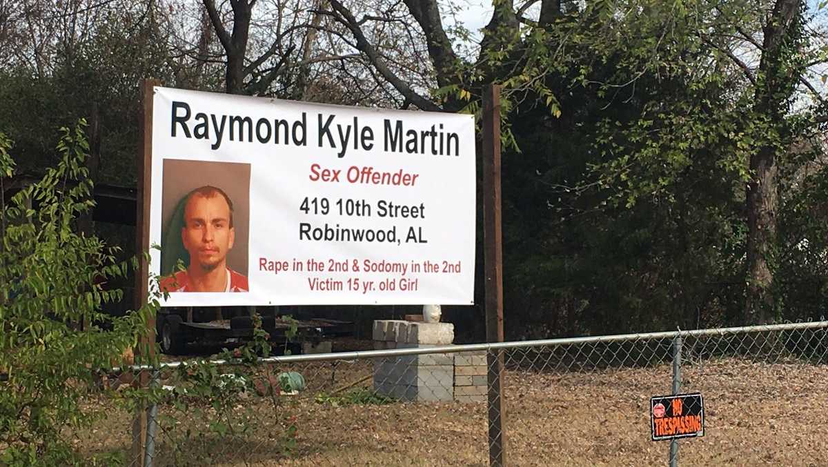 Robinwood Resident Erects Sign To Pressure Sex Offender To Move