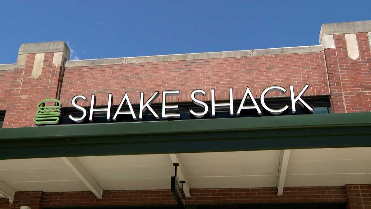 Shake Shack expanding to Ross Park Mall in Pennsylvania