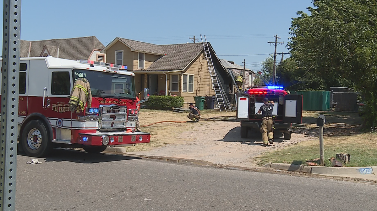 Crews battle small house fire in southwest Oklahoma City