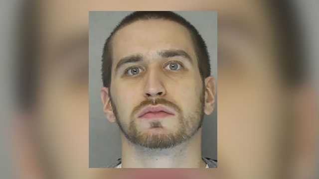 20 000 Reward Offered For Man Accused Of Threatening Trump