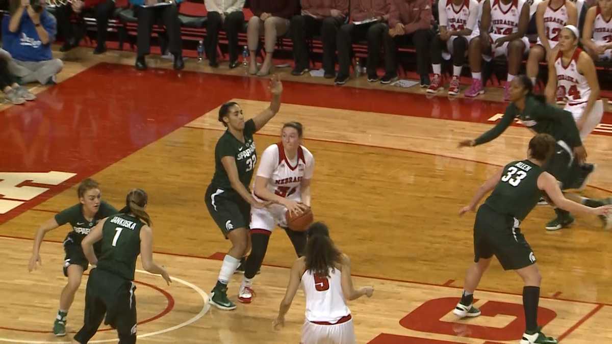 Nebraska basketball player Jessica Shepard to transfer