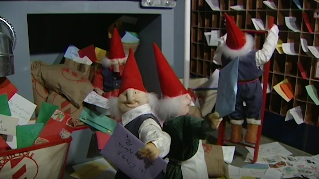 Cincinnati's Shillito Elves make debut at The Foundry