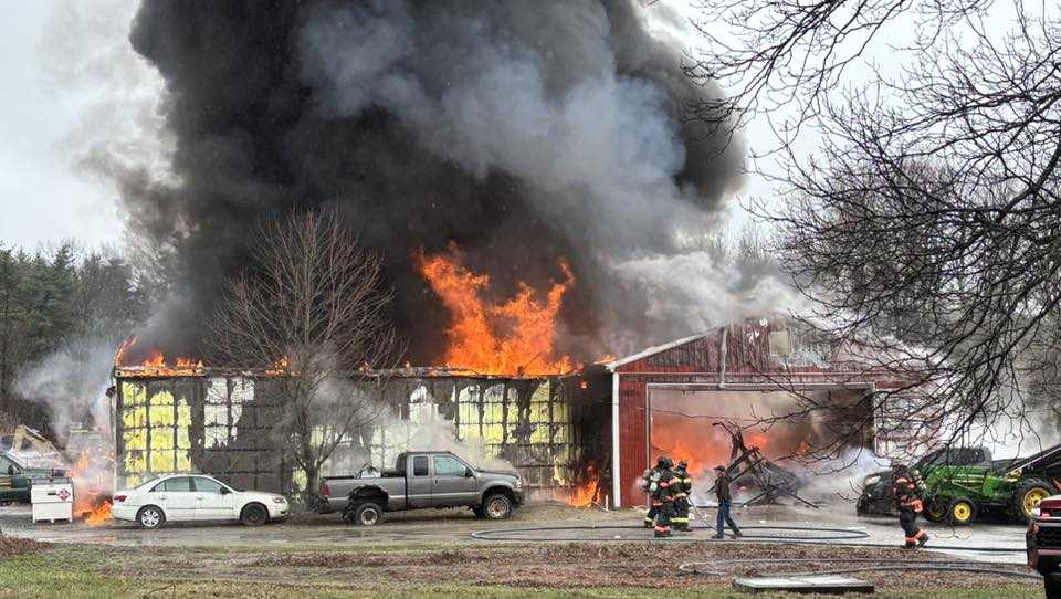 Heavy fire consumes building in Shirley, Massachusetts