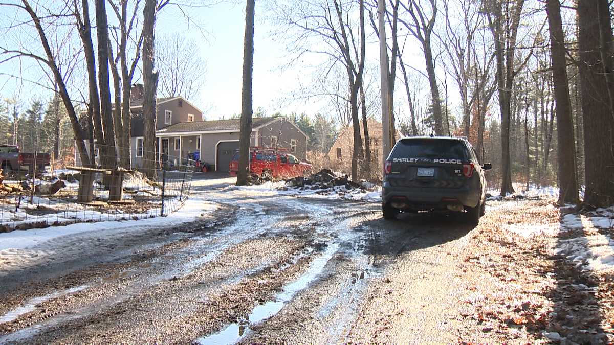 Roofer dies after morning fall in Shirley