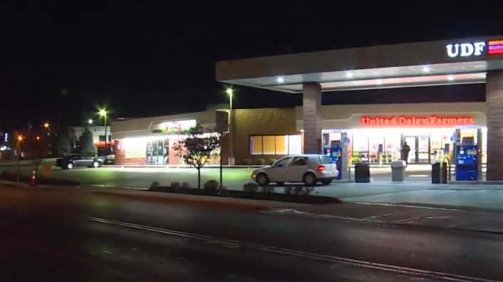 Police: 1 injured in shooting in Pleasant Ridge