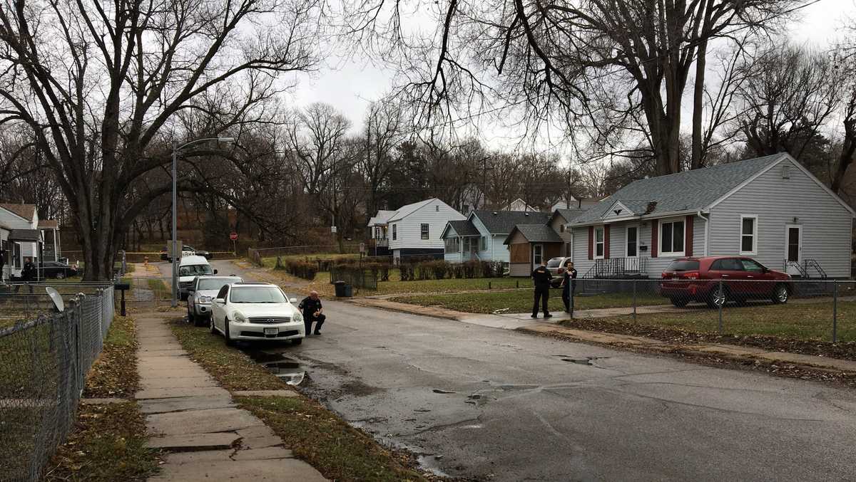 1 critically injured after shooting near 42nd and Binney