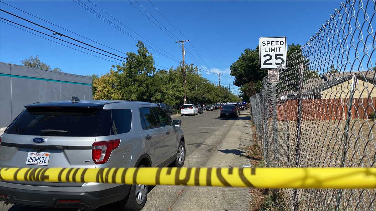 1 dead after being shot by Sacramento County sheriff's deputy 1 dead after being shot by Sacramento County sheriff's deputy
