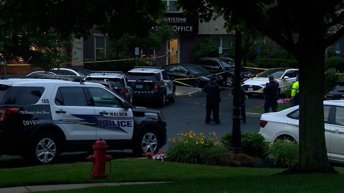 2 injured as shooting breaks out in Malden apartment building lobby