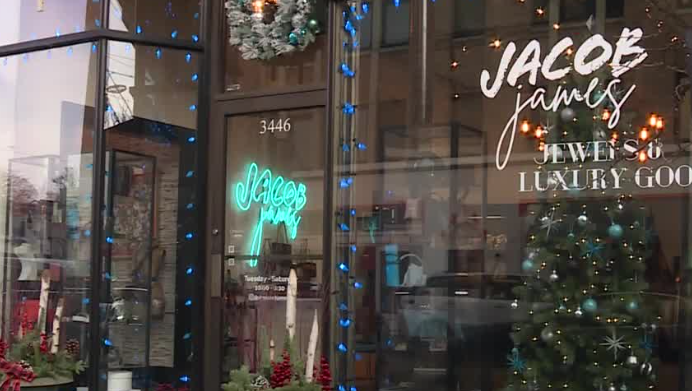 Greater Cincinnati small businesses seeing holiday shopping rush