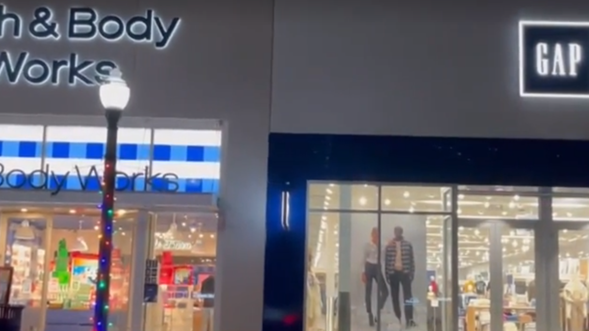 Cincinnati holiday shoppers changing spending habits this season