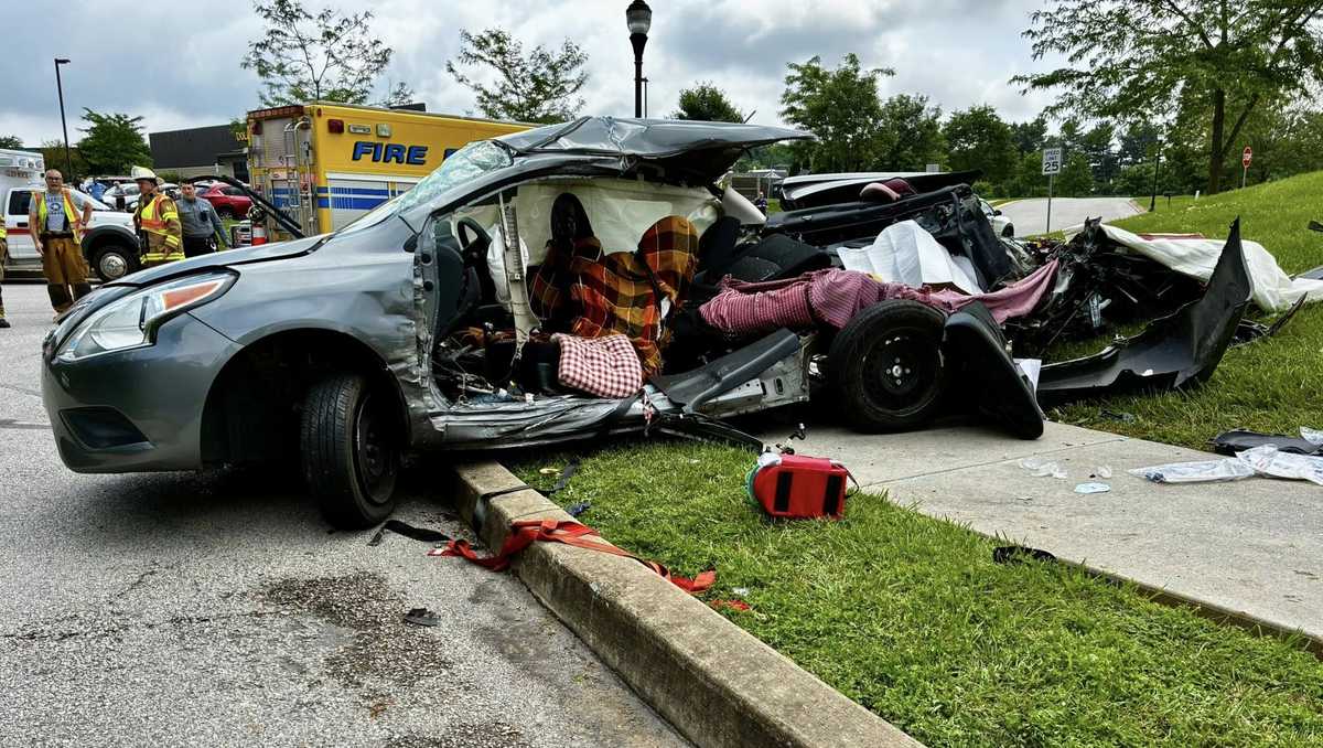 1 airlifted, another transported after being trapped in mangled car in ...