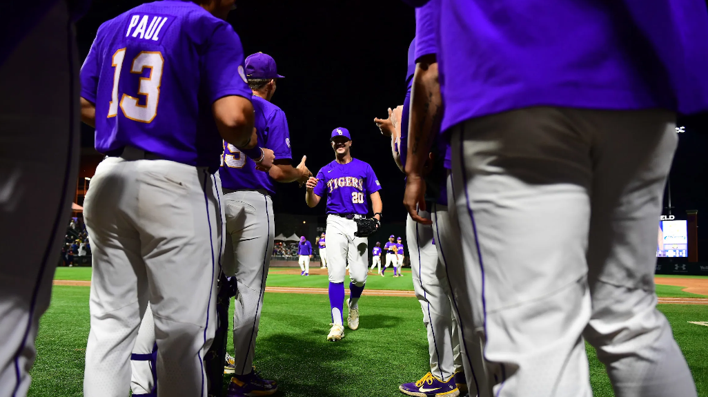 Skenes, Morgan lead LSU to 3-0 win over Auburn Friday night