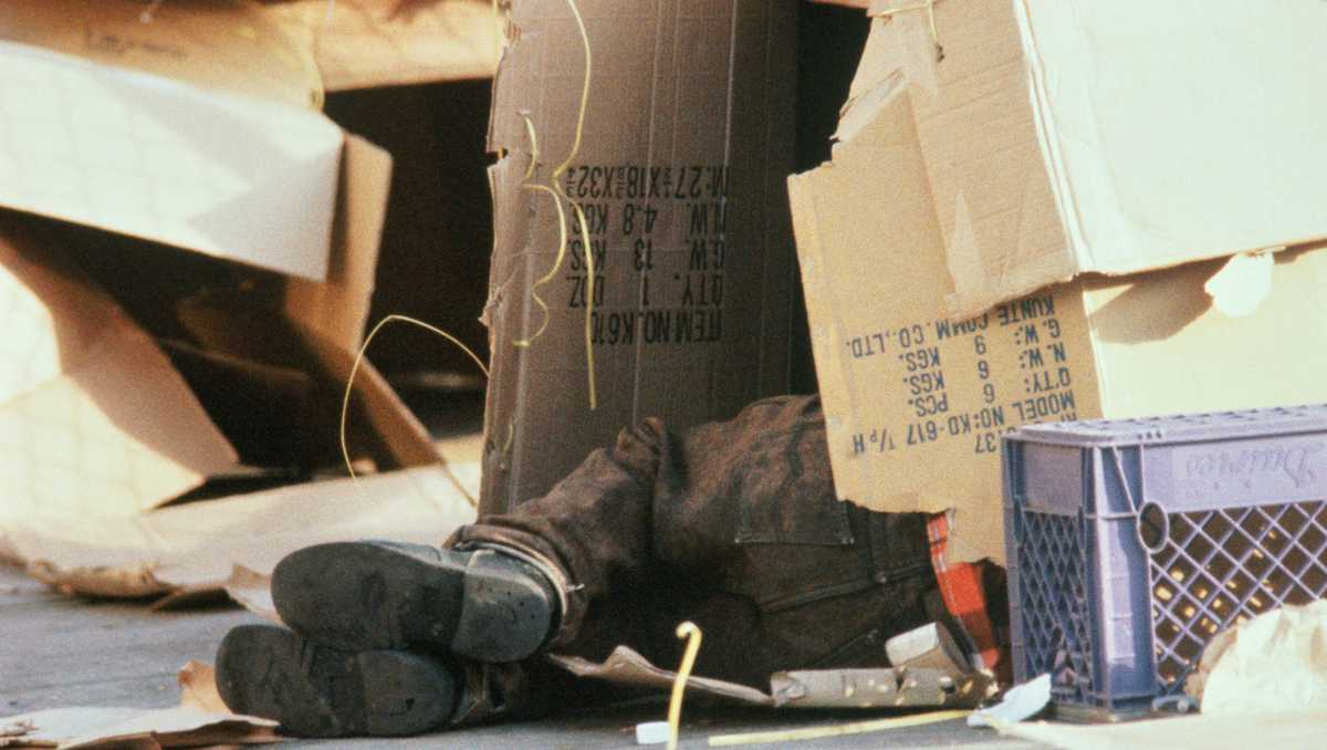 Supreme Court allows cities to enforce bans on homeless people sleeping ...