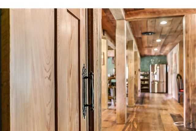 Mansion Monday: Peek inside this rustic Slidell home with hunting lodge ...