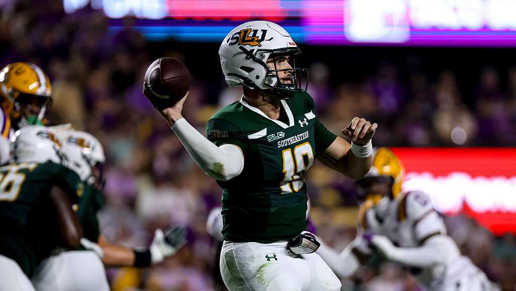 VIDEO REPORT: "This team had a vision" Playoff football returns to ...