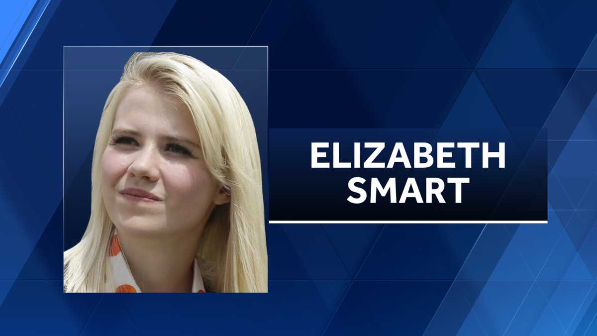 Elizabeth Smart signs books at Books A Million Tuesday