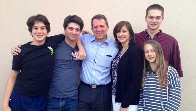 First Democrat throws hat in ring in run for governor