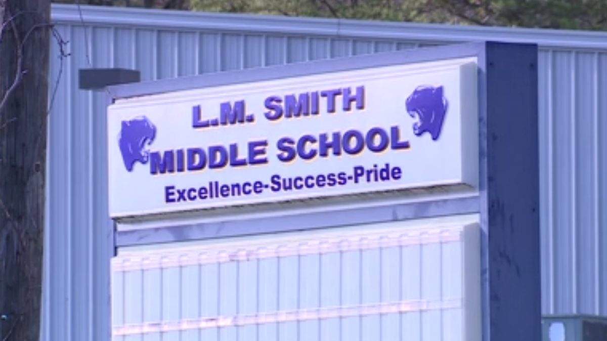 Birmingham PD: Large student fight near Smith Middle School