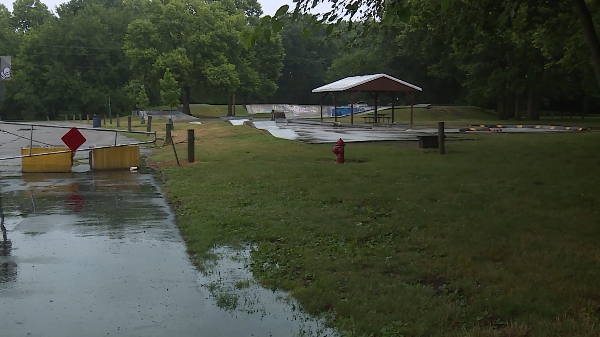 City officials: 2 teens shot during Smith Park fireworks show in Middletown
