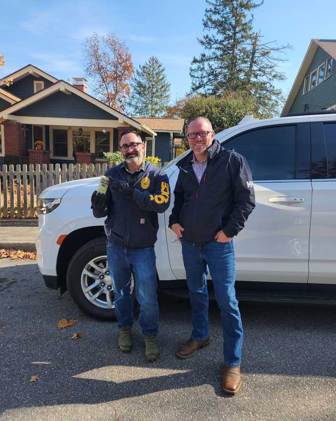 Hazardous disposal team removes vintage smoke grenade from Asheville home