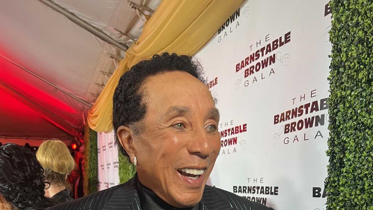 Stars come out for Derby Eve parties across Louisville