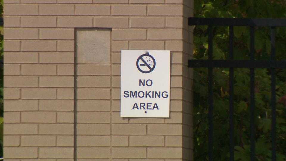 VA anti-smoking policy draws heat from veterans, VA employees