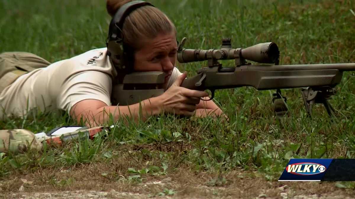 Jeffersontown officer is only female police sniper in Kentucky