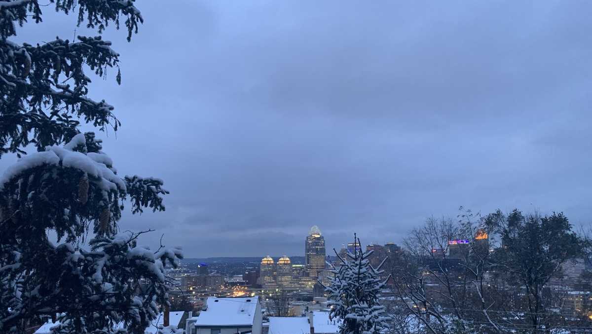 PHOTOS: First measurable snow of the season hits Greater Cincinnati