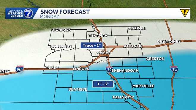 Omaha weather: Light snow Monday