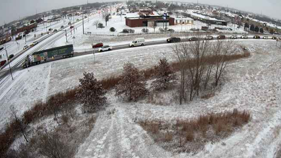 Iowa weather: Des Moines sees more than 1 inch of snow Monday
