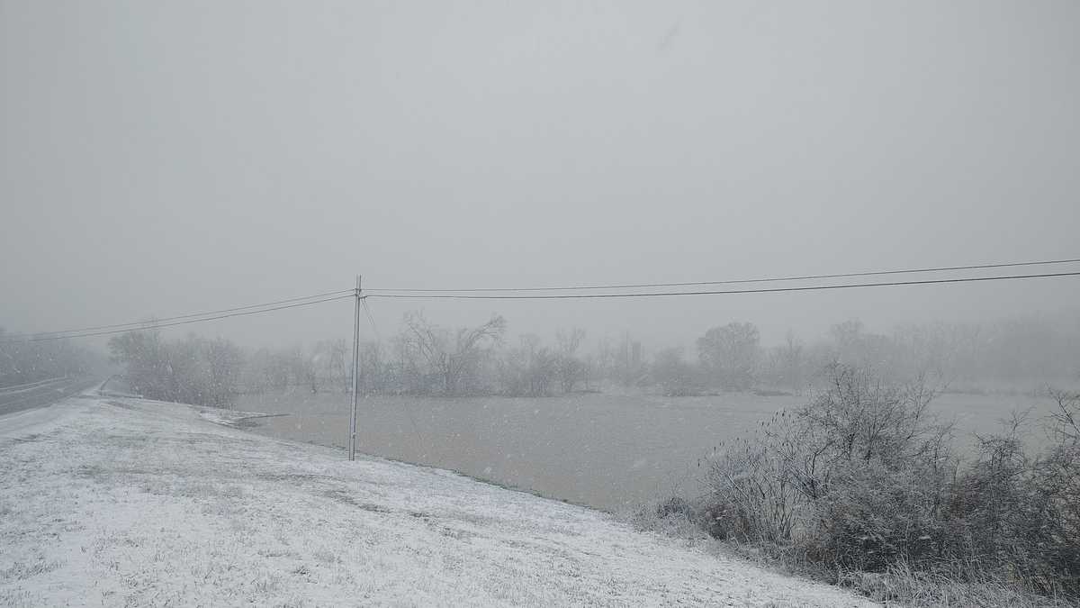 PHOTOS: Snowfall Sunday across Kentucky, southern Indiana
