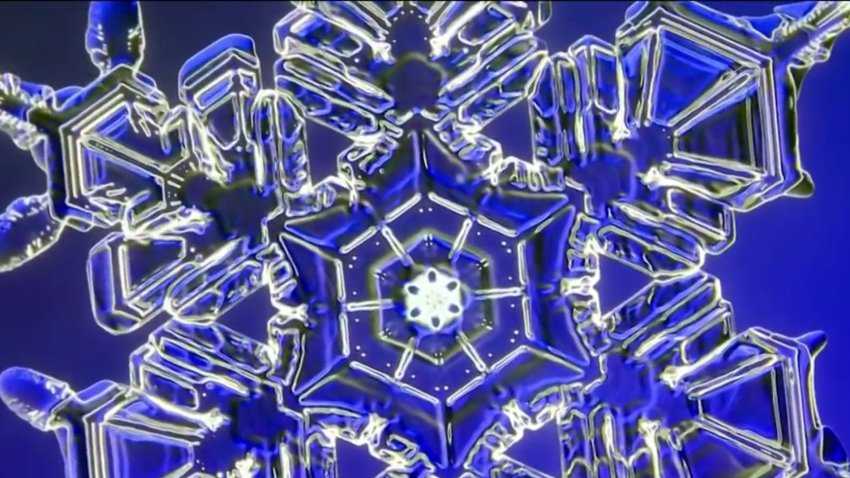 Super-sized snowflakes: Vermont artists uses microphotography to zoom ...