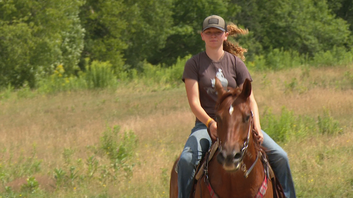 Barrel racer from Lake Clear, N.Y. to compete in national high school ...