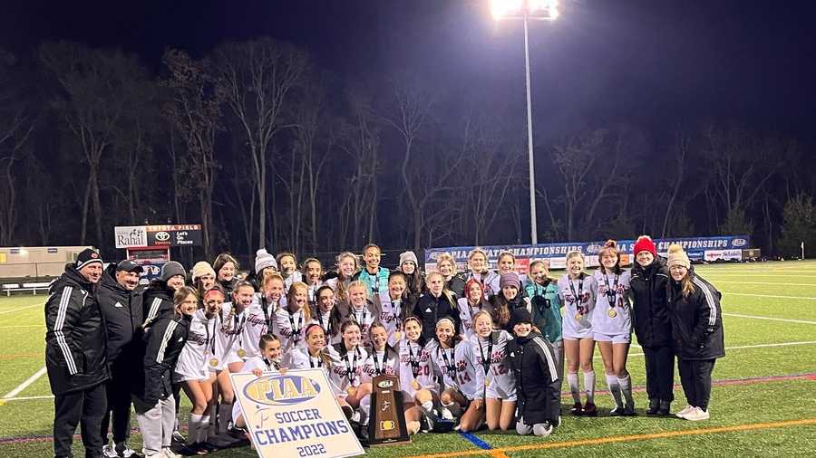 Moon girls soccer wins second straight PIAA championship