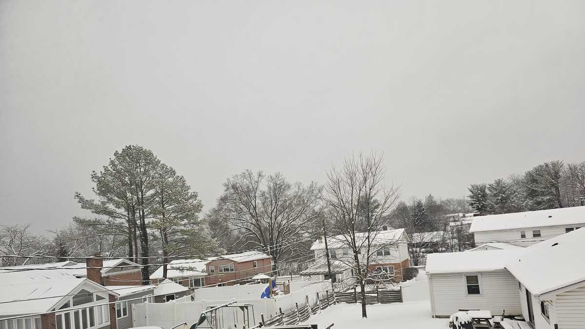 See Baltimore's first snow in 716 days in photos