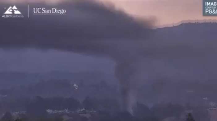 Forward progress stopped for fire in Santa Cruz County