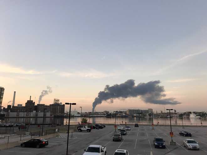 Smoke seen for miles from 4-alarm south Baltimore fire