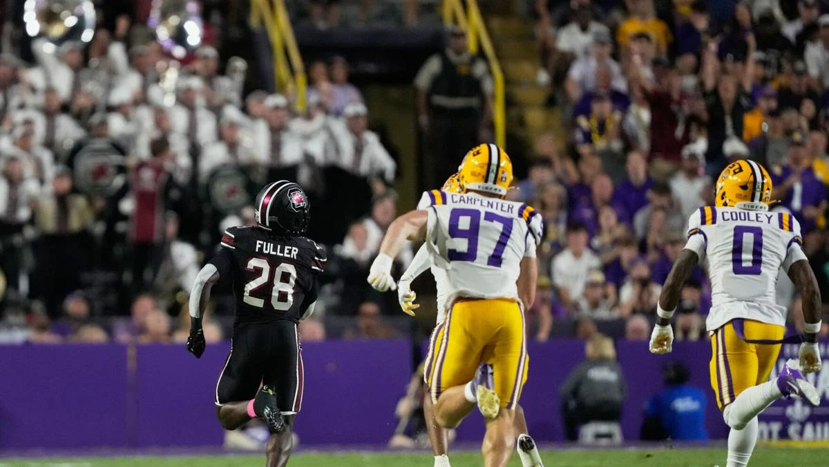 Nussmeier’s big night leads LSU past South Carolina, 20–10