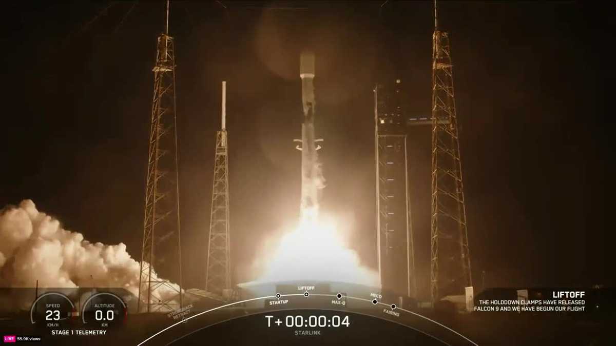 SpaceX double-header rocket launches from Florida are successful