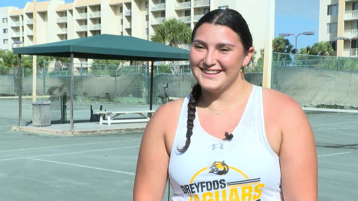 April Scholar Athlete of the Month: Gigi Mendelson