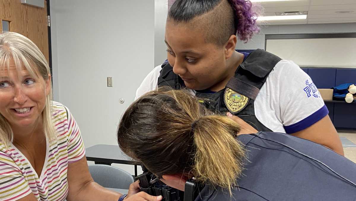 Police women of Springfield Township host camp to empower young girls