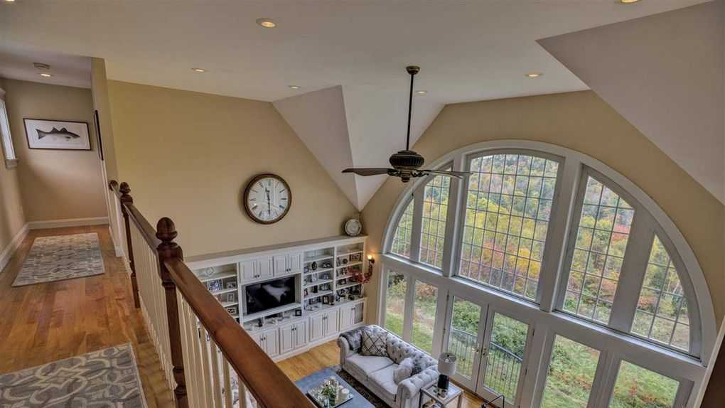 Mansion Monday: Sprawling Springfield home with gorgeous mountain views