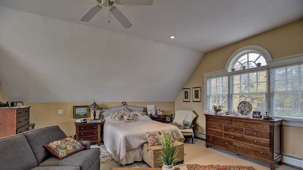 Mansion Monday: Sprawling Springfield home with gorgeous mountain views
