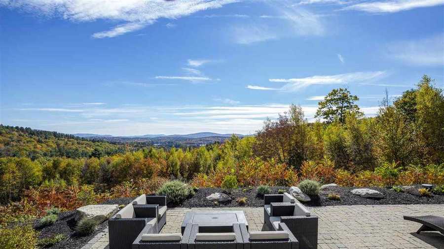 Mansion Monday: Sprawling Springfield home with gorgeous mountain views