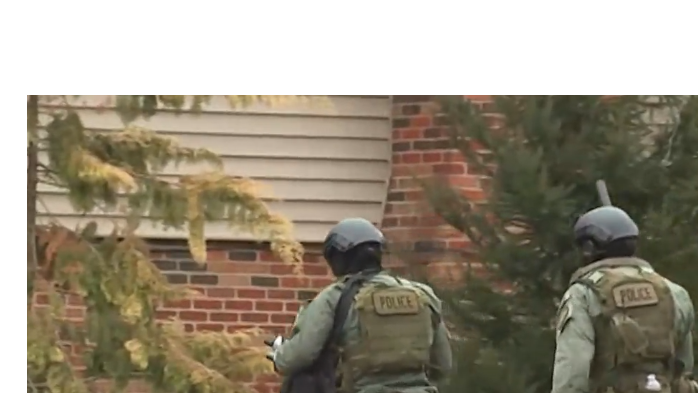 Coroner IDs man found dead after hourslong SWAT standoff in Springfield ...